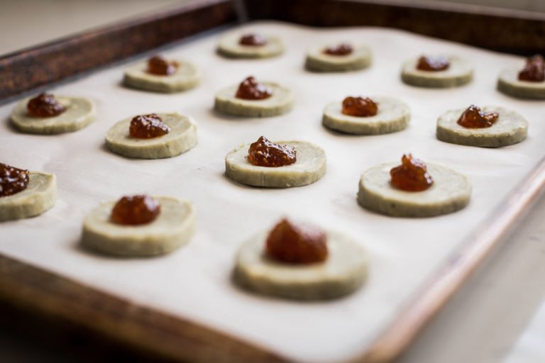 St. Agur and Fig Crackers – HonestlyYUM